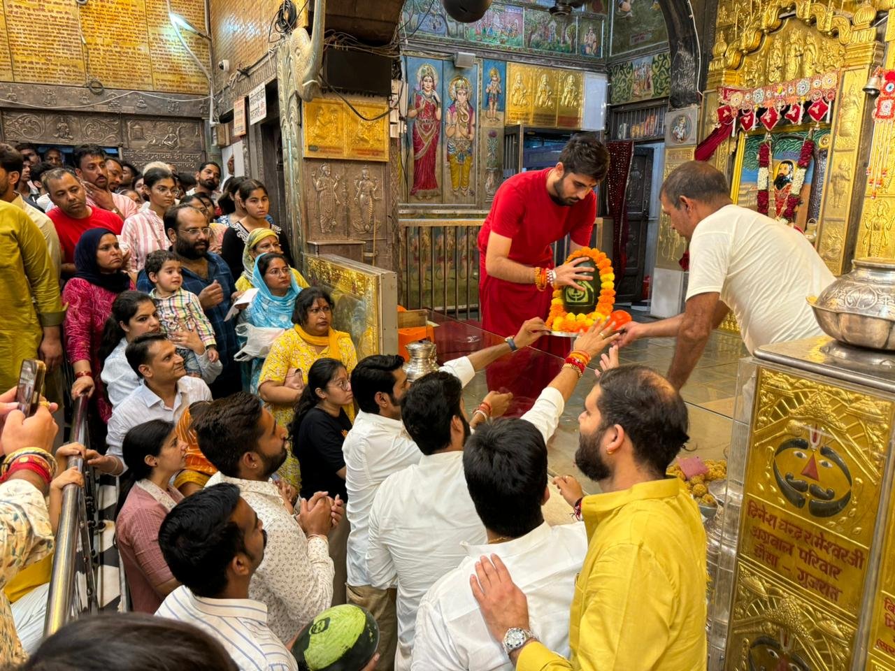 Udaipur Chef's Watermelon Masterpiece: Salasar Balaji and Nitin Pujari ...